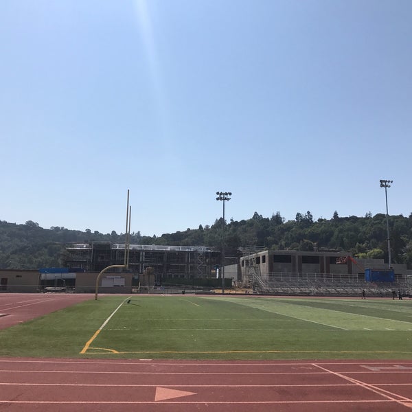 Pinole Valley High School - 3 tips