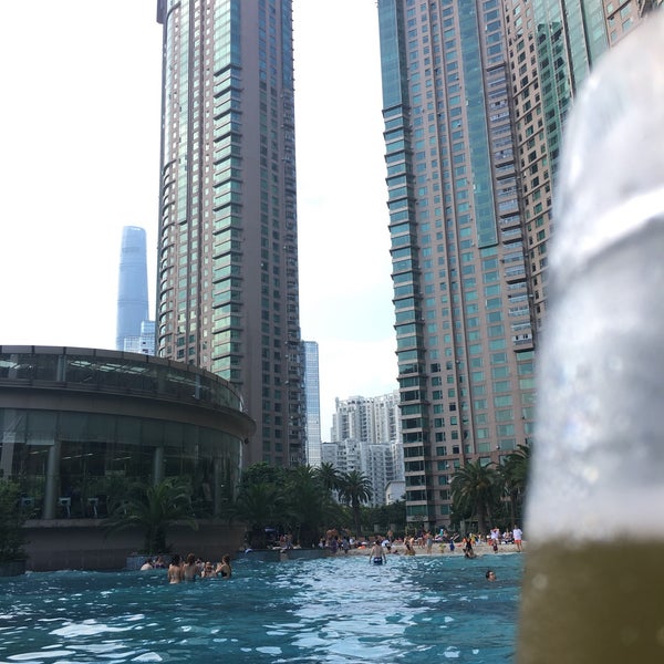 Shimao Riviera Pool - Swimming Pool in Pudong