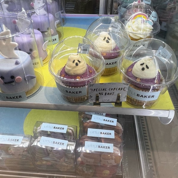 Photos at Tops Food Hall (ท็อปส์ ฟู้ด ฮอลล์) - Supermarket in Pathum Wan