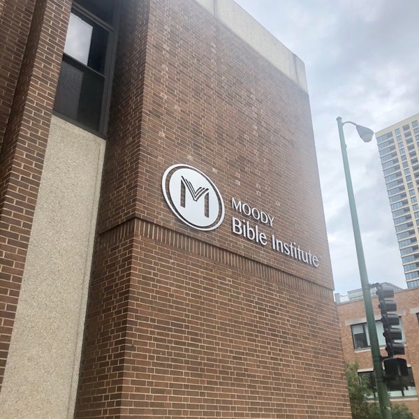 Moody Bible Institute - Near North Side - 2 tips