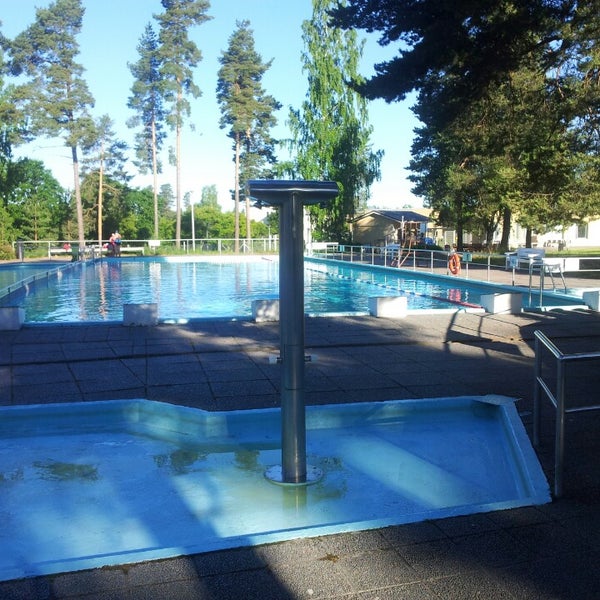 Keravan uimahalli - Swimming Pool