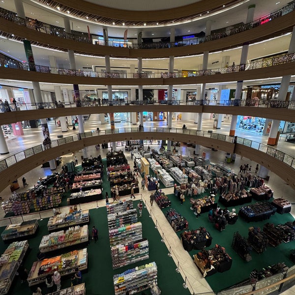 IOI Mall Damansara - Tropicana Indah - 12 tips from 2127 visitors