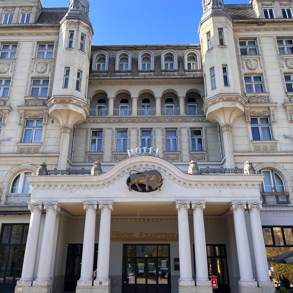 Grand Hotel Aranybika - Piac u. 11-15.