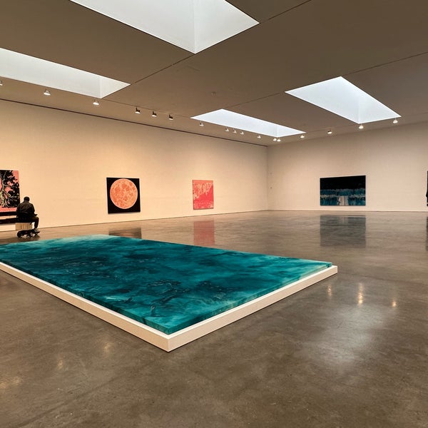Gagosian Gallery 21 - Art Gallery in New York