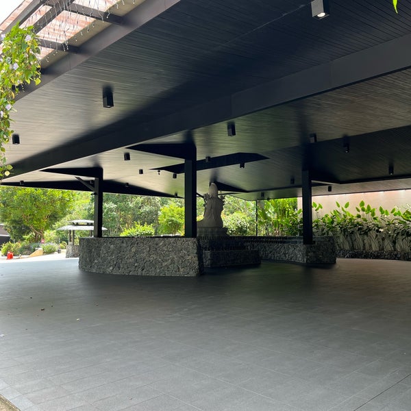 Kechara Forest Retreat - Temple