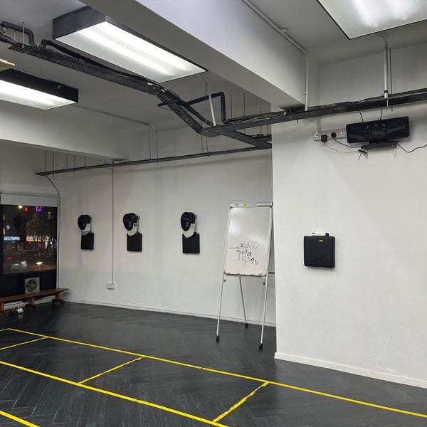 Triumph Fencing Studio - Desa Sri Hartamas - 0 tips