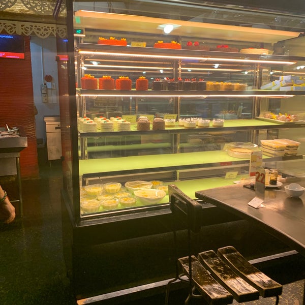 Ocho Seafood & Grill - Seafood Restaurant in Tacloban