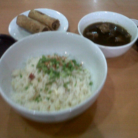 Jonas Pares - Santa Cruz - 4 tips from 87 visitors