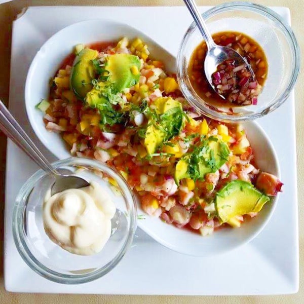 La Perla - Seafood Restaurant