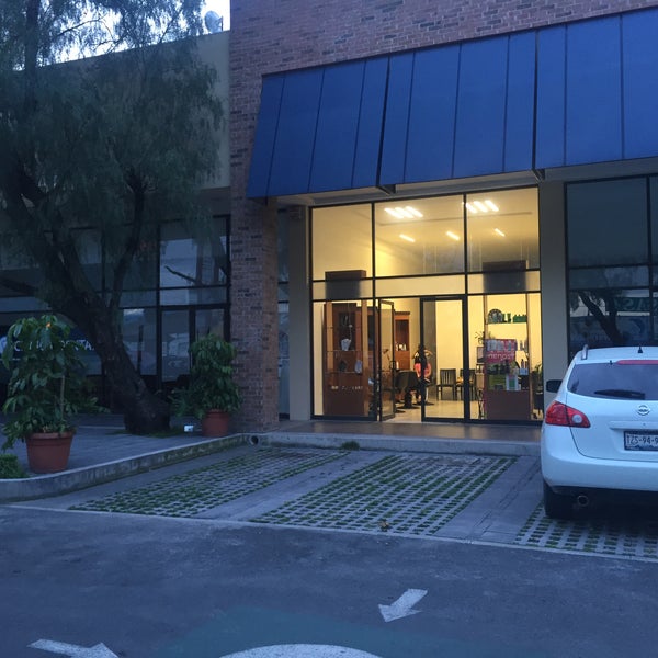 Ita&Mau Salón de Belleza y Spa - Nail Salon in Col. La Paz