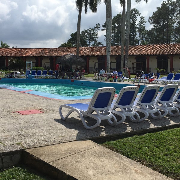 Horizontes La Ermita Hotel Pinar del Rio - 2 tips from 61 visitors