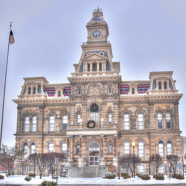 Photos at Muskingum County Courthouse - Zanesville, OH