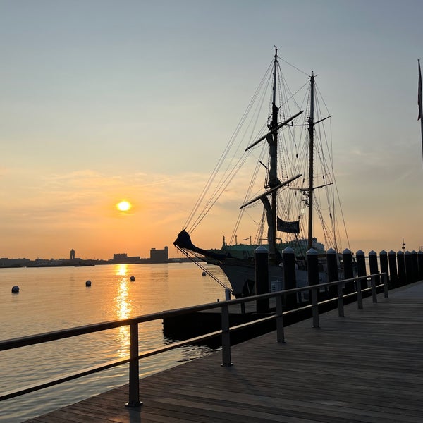 Fan Pier Park - Seaport District - 0 tips