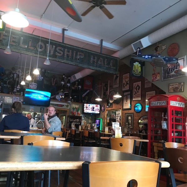 Meconi's Tacoma Pub & Eatery - Downtown Tacoma - 709 Pacific Ave