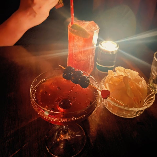 Senator Saloon - 76 tips from 1287 visitors