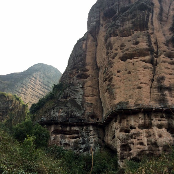 龙虎山 Mount Longhu - 1 tip from 65 visitors