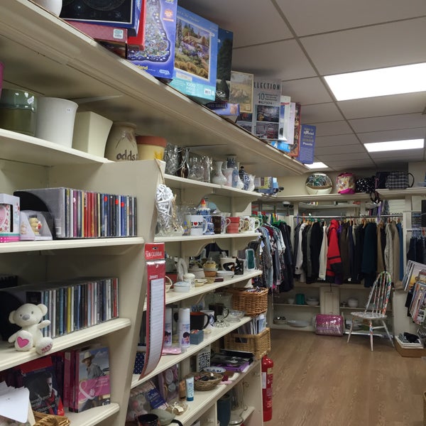 Samaritans Charity shop - Central Sheffield - 5 visitors