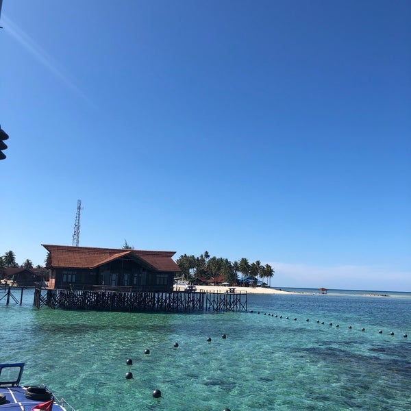 Derawan Dive Resort - 10 tips from 351 visitors