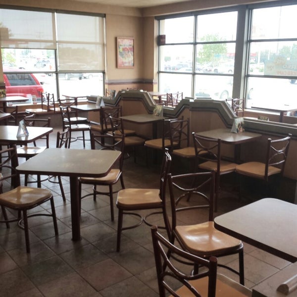 Tim Hortons - 3 tips from 149 visitors