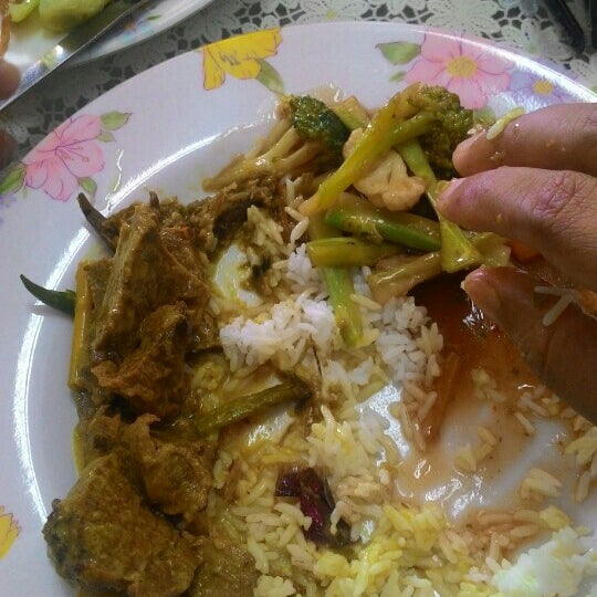 Restoran Surasa Ventures - 3A-G, Jalan Dataran Selayang 1