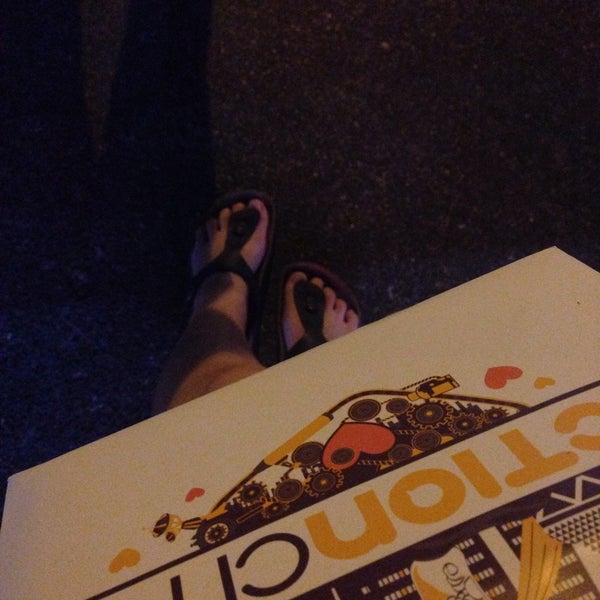Bus Stop 01039 (Bugis Cube) - Downtown Core - N Bridge Rd.