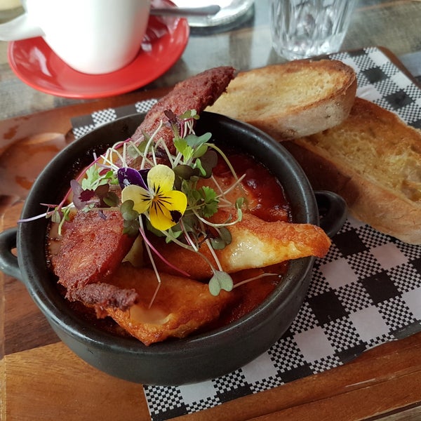 Jackson Dodds - 611 Gilbert Rd