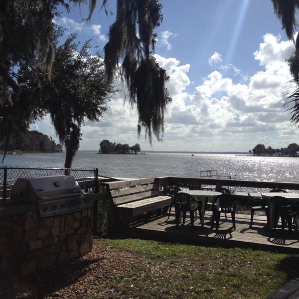 Leesburg Boat Club - Leesburg, FL