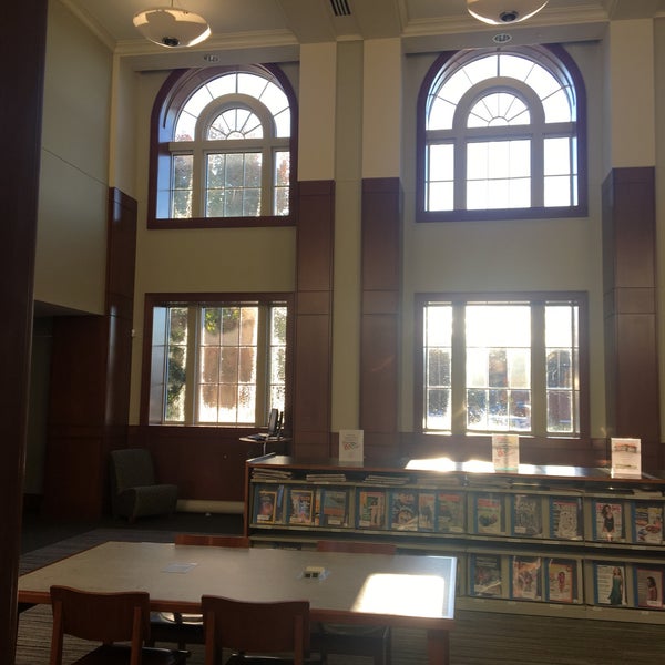 Arlington Public Library - Westover Branch - 1644 N McKinley Rd