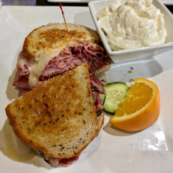 Parkway Deli & Restaurant - Diner in Silver Spring