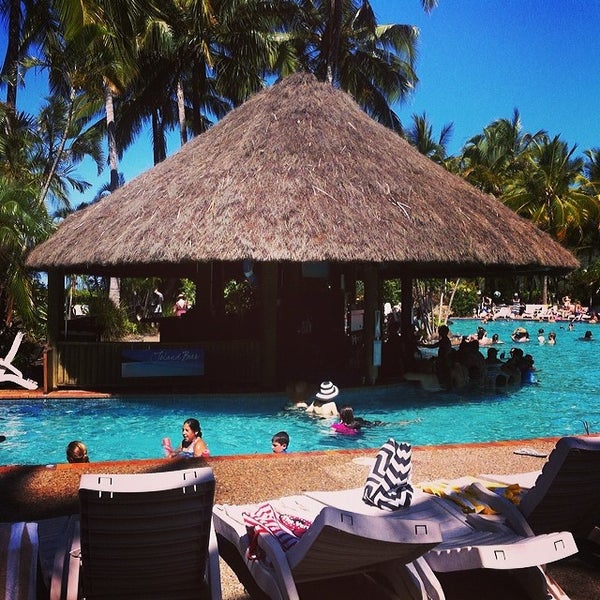 The Island Bar - Bar in Hamilton Island