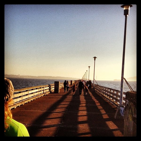 Berkeley Pier - Berkeley Marina - University Ave.
