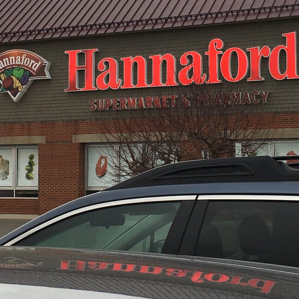Hannaford Supermarket - 756 Route 1