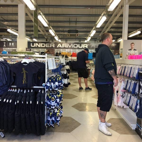 Spurs Shop (Now Closed) - Sporting Goods Retail