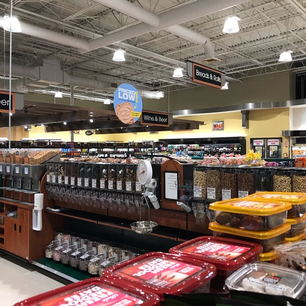 Harris Teeter - Supermarket in Greensboro