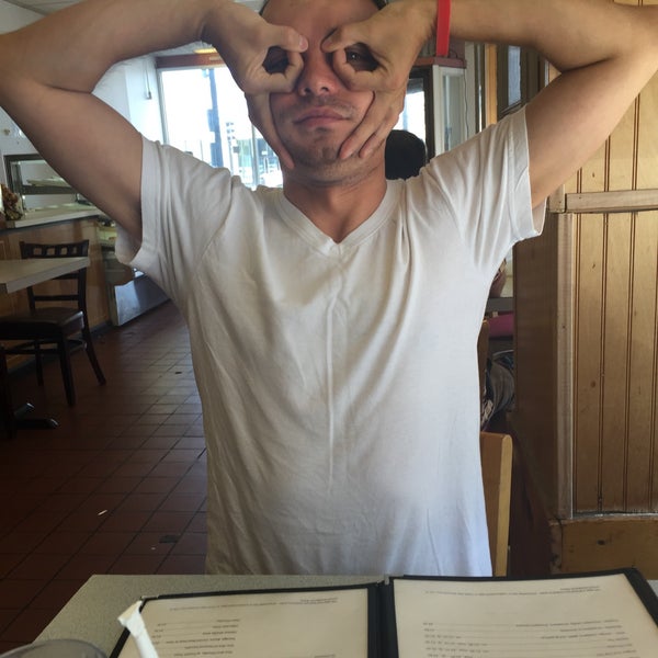 Cafe Mirror - Café in Brighton