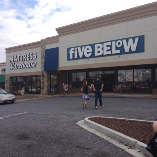 Five Below - Discount Store