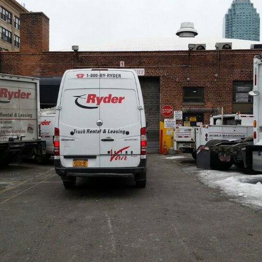 Ryder Truck Rental - Long Island City, NY