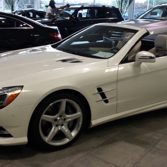 International Autos, Inc. - Milwaukee, WI