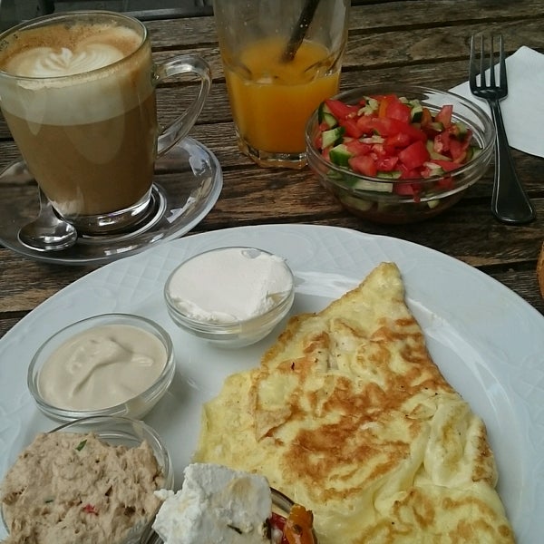 Segal (סגל) (Now Closed) - Lev HaIr - תל אביב-יפו, תל אביב