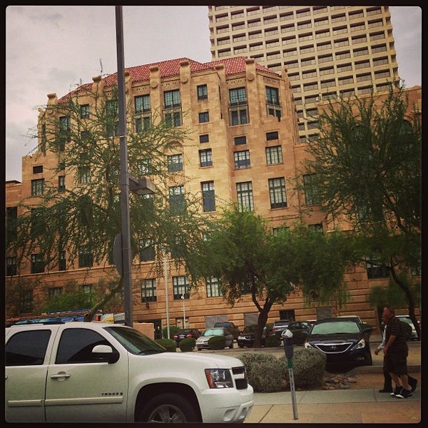 Central Court Building (Now Closed) - Courthouse in Copper Square