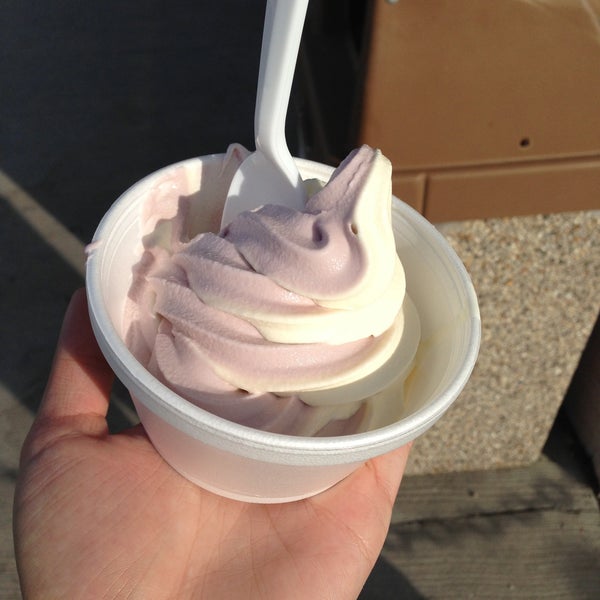 The World's Finest Frozen Custard - Ice Cream Parlor in Chesterfield