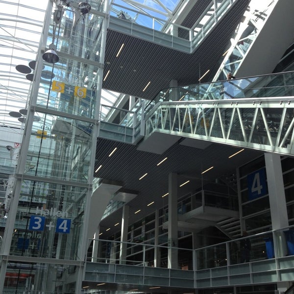 Messe Zürich - Convention Center in Seebach