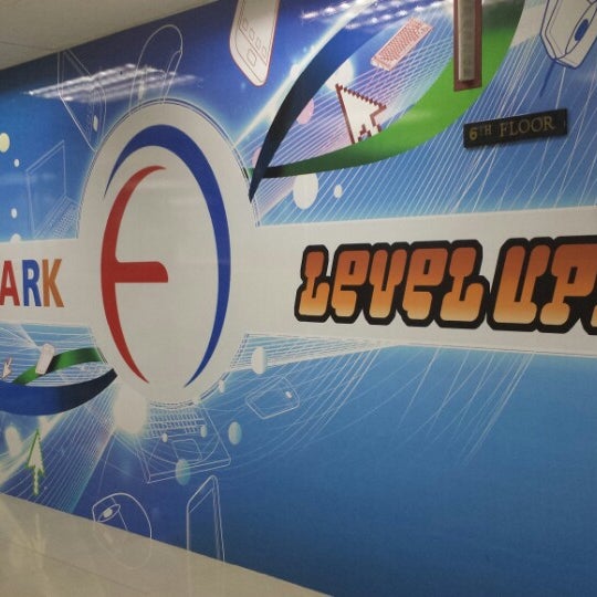 OPL Building - Office Building in San Lorenzo