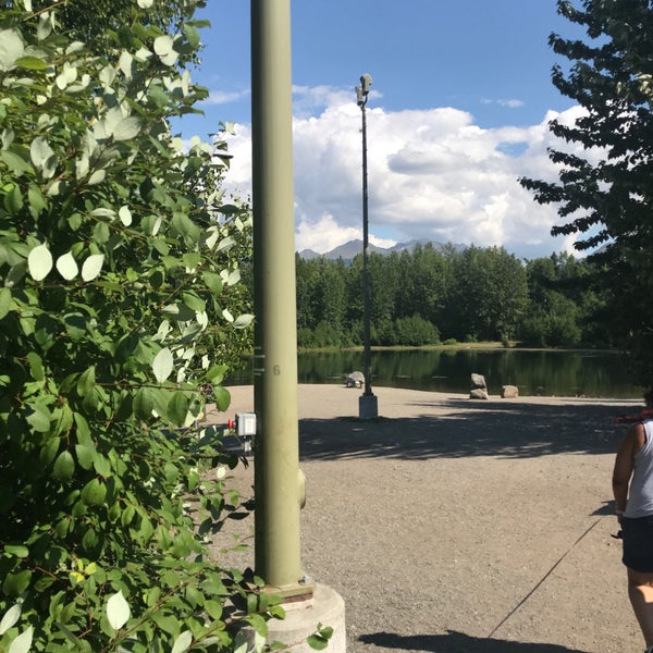 Cheney Lake Park - Lake in Northeast Anchorage