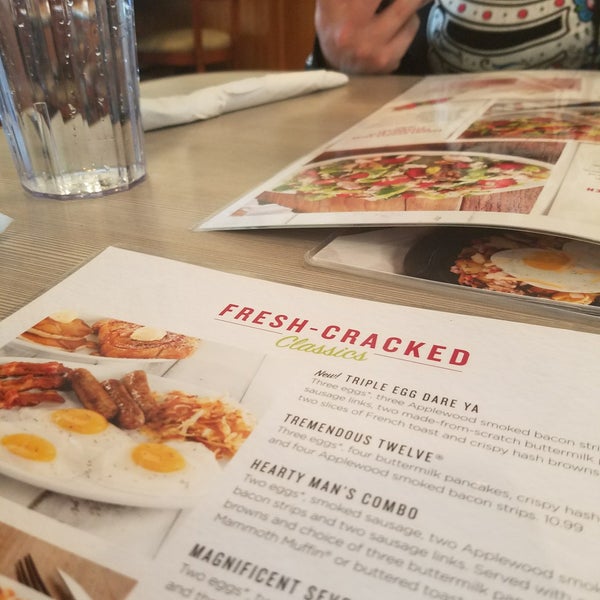 Perkins Restaurant & Bakery - 17 tips