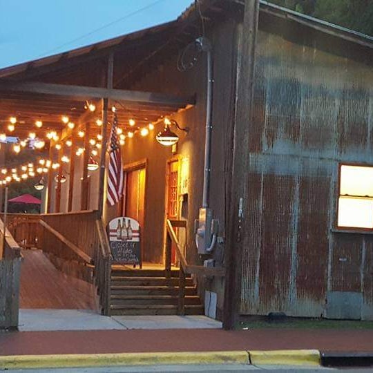 Hot Tin Roof - 5 tips from 153 visitors