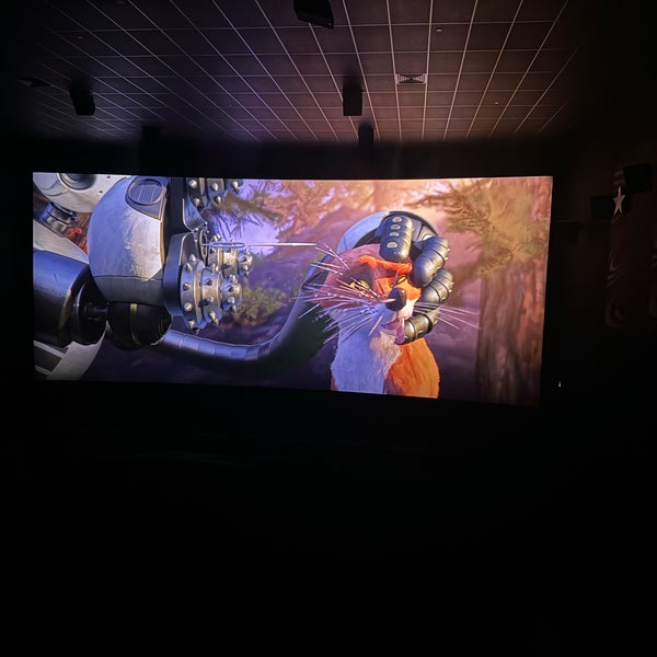 Cineplex Odeon Crowfoot Crossing - Northwest Calgary - 91 Crowfoot ...