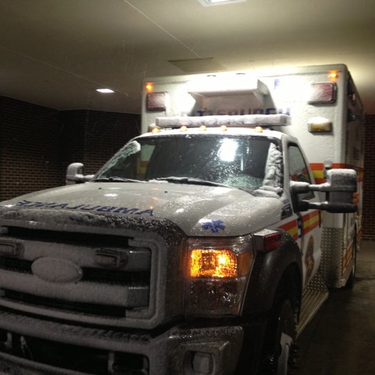 Pittsburgh EMS Medic 5 - Government Building