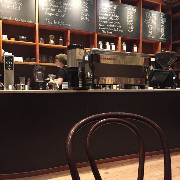 Mudhouse - 213 W Main St