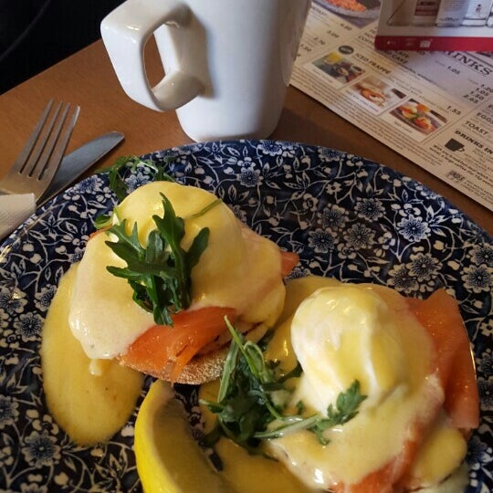 The Guildhall & Linen Exchange (Wetherspoon) - Pub